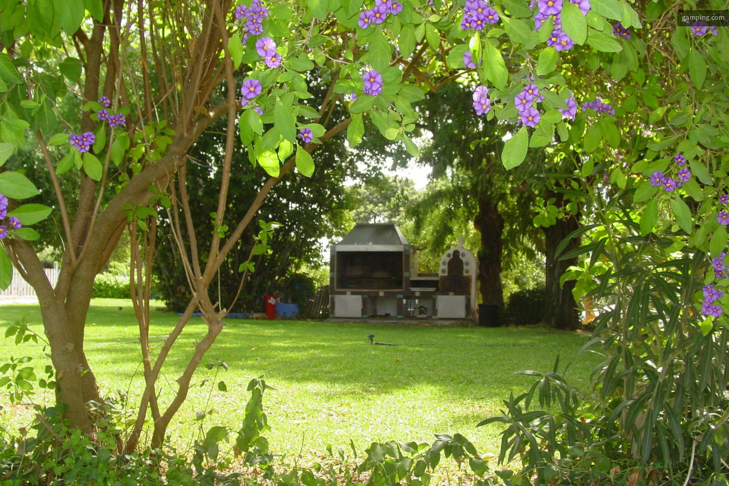 20 km from Sevilla, in the heart of the andalusian countryside ∞ ...