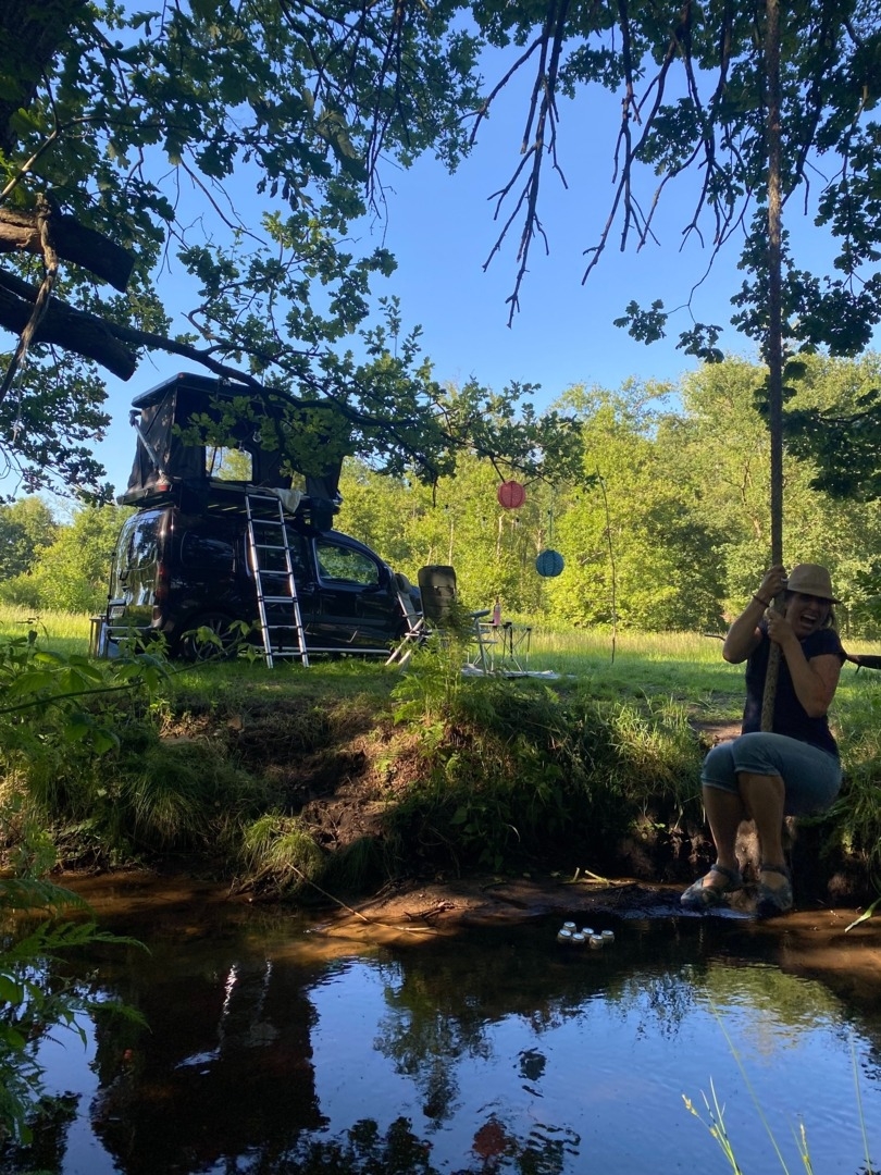 Quiet camping on a river in beautiful surroundings ∞ Campercontact