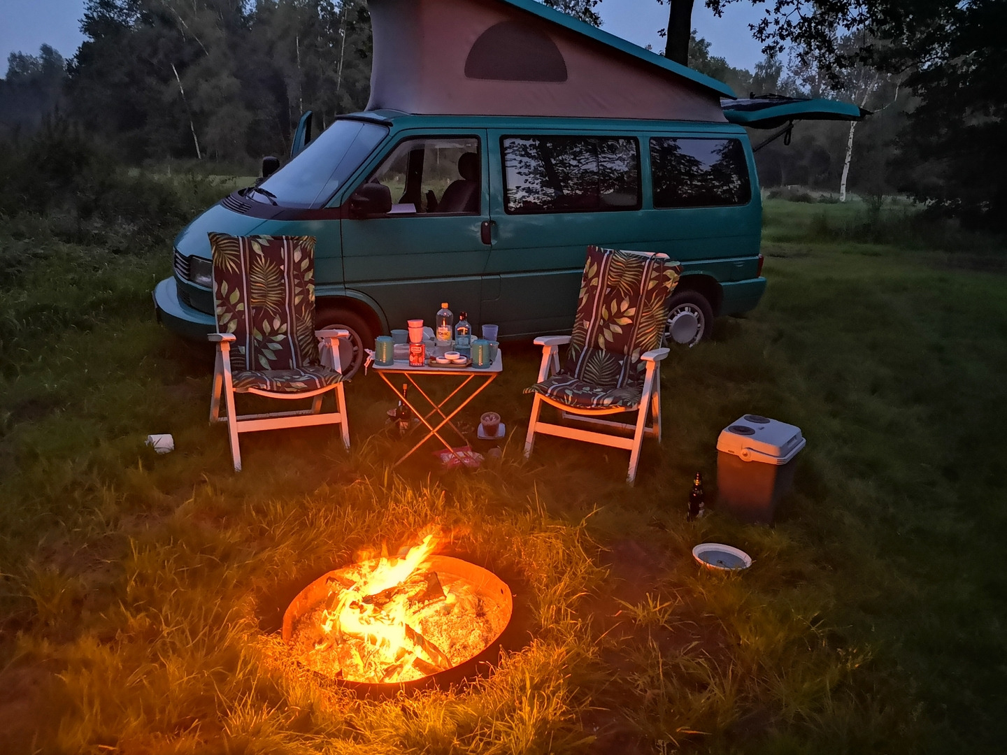 Quiet camping on a river in beautiful surroundings ∞ Campercontact